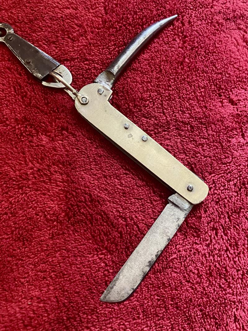 BOAS Militaria | Antique Girl Guides Belt with Full Utility Set ...